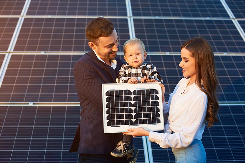 20 Solar Sales Tips to Win More Business in 2025